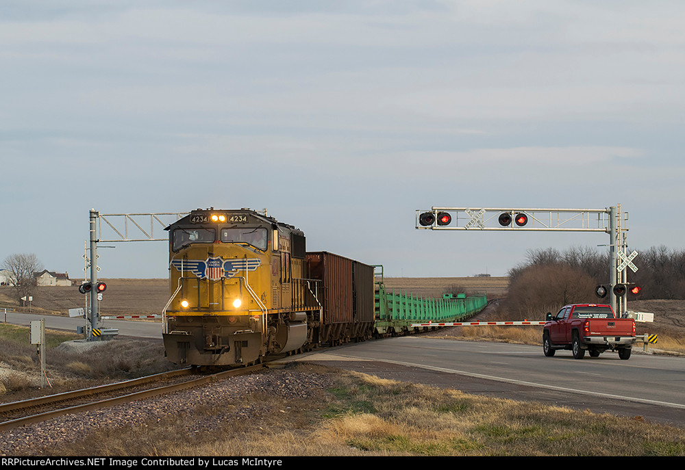 UP 4234 westbound UP empty rail train
